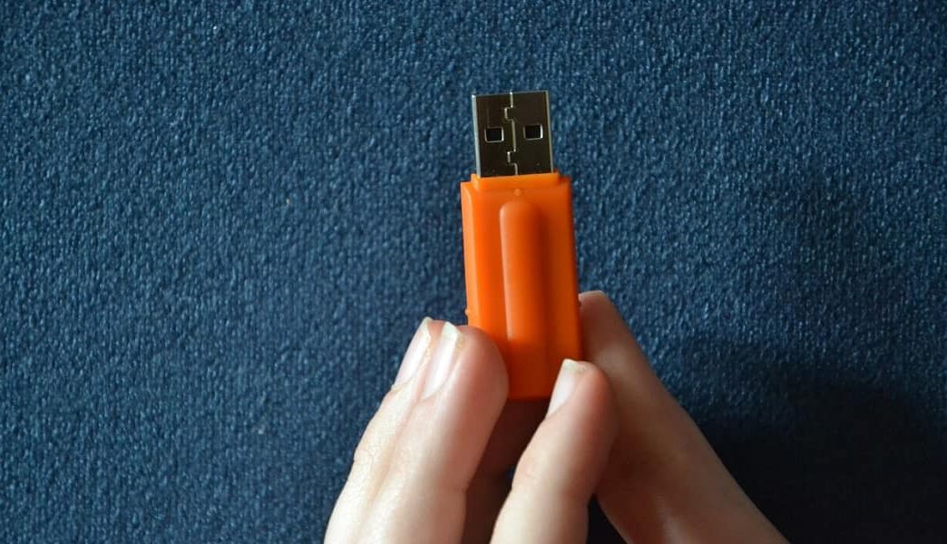 Install Turbo C++ Compiler On 64-bit Windows 7 Using DOSBox - techinfoBiT